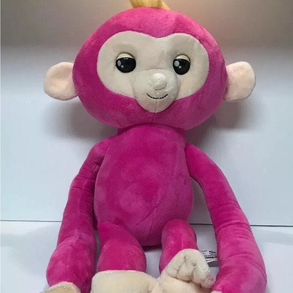Toys | 16 Fingerlings Hugs Baby Monkey Boris Interactive Plush Softies ...